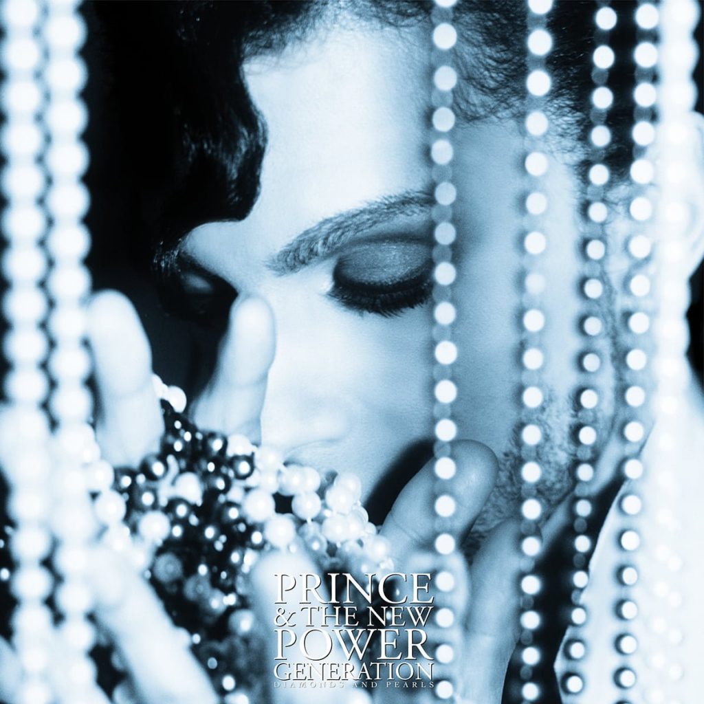 MIKA : The Origin Of Love